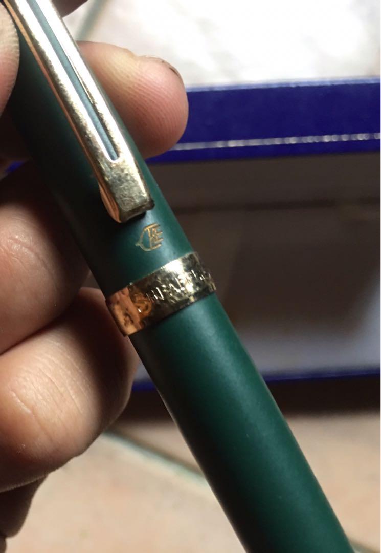 Sheaffer malaysia airlines ballpoint pen limited edition, Hobbies & Toys, Stationery & Craft ...