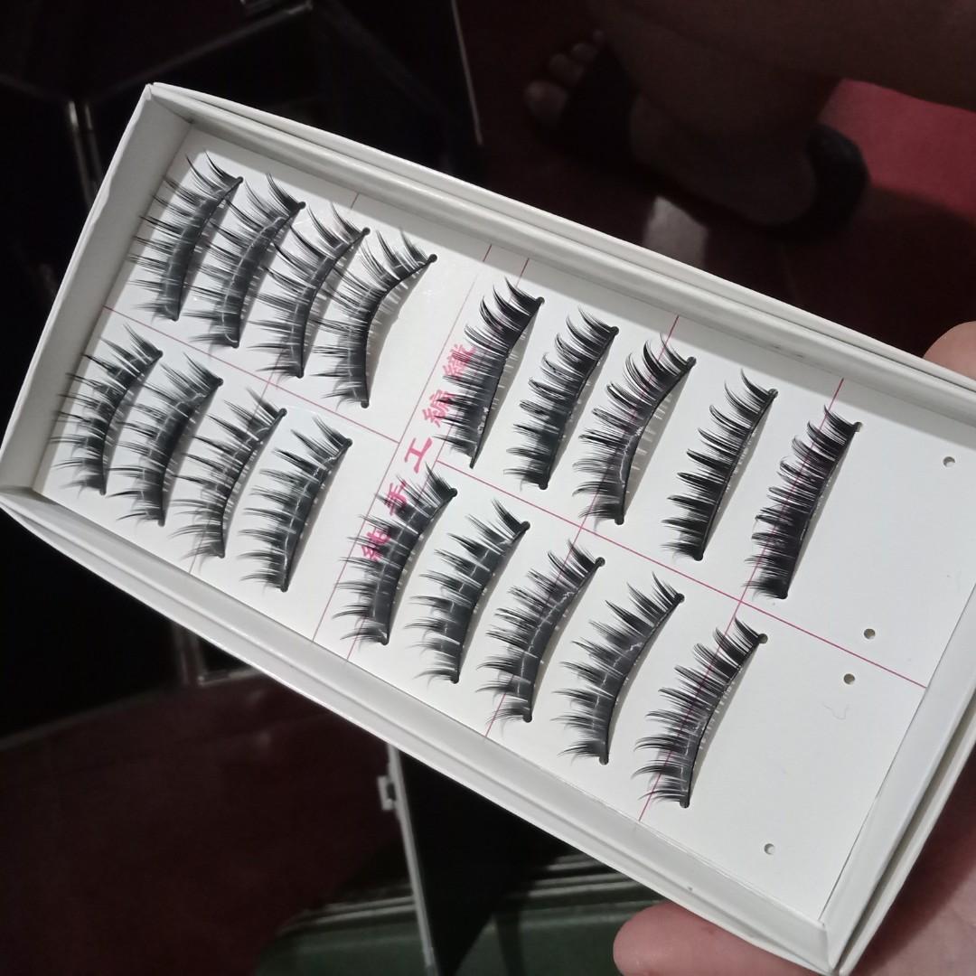 Taiwan Lashes on Carousell