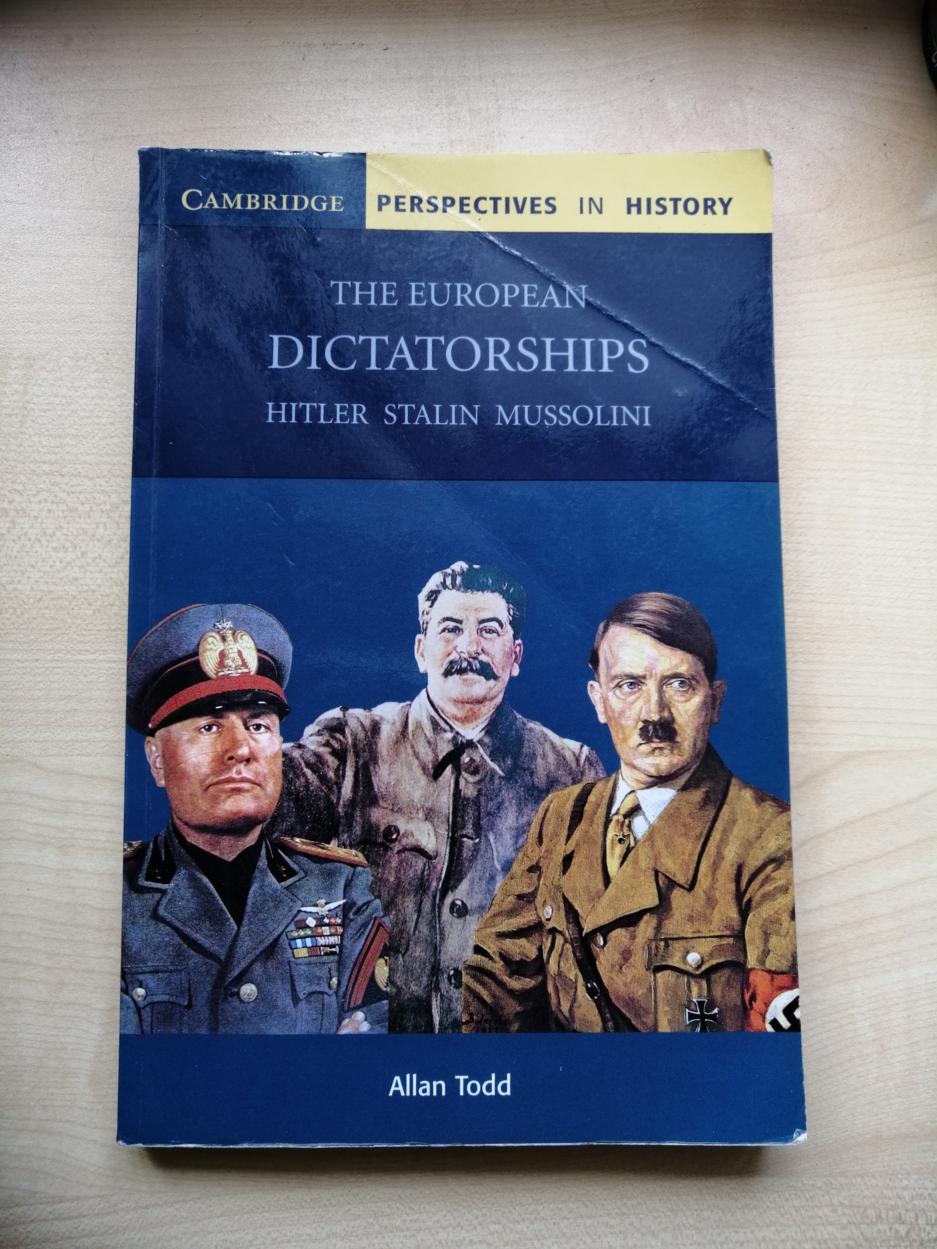 The European Dictatorship : Hitler Stalin Mussolini, Hobbies & Toys ...