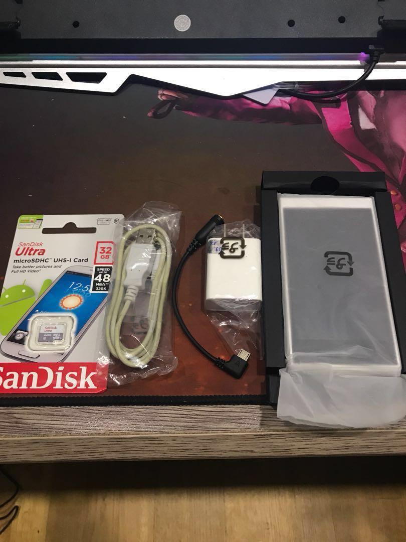 Dual Screen Android Flip Phone: Freetel Musashi, Mobile Phones ...