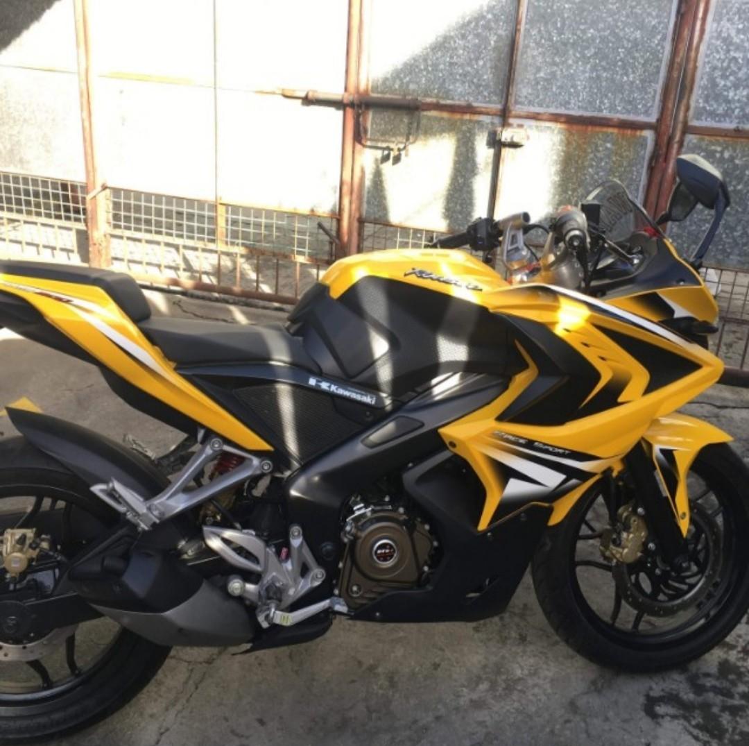 Kawasaki Rouser RS200, Motorbikes on Carousell