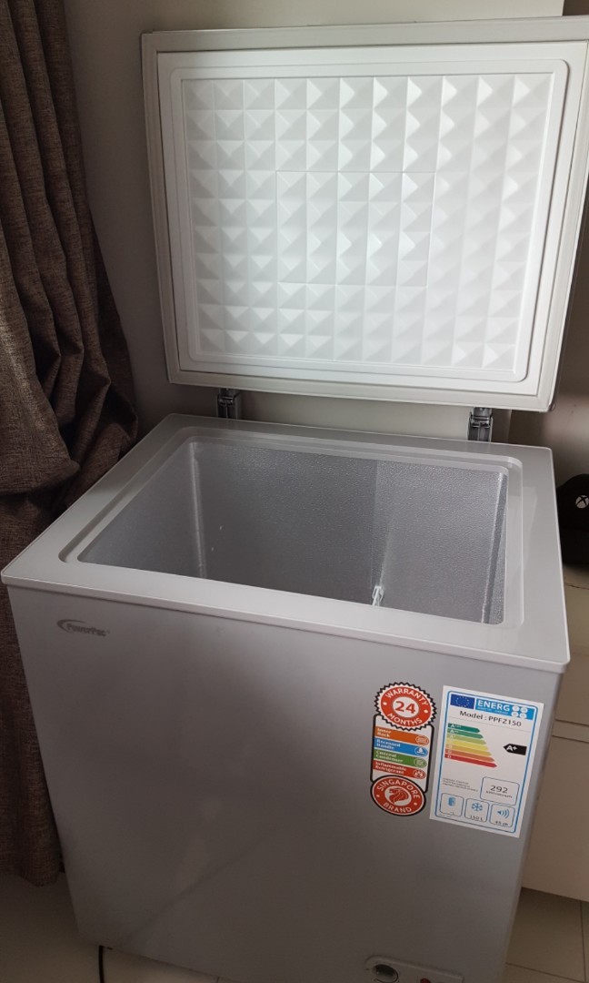 PowerPac Chest Freezer PPFZ150, TV & Home Appliances, Kitchen ...