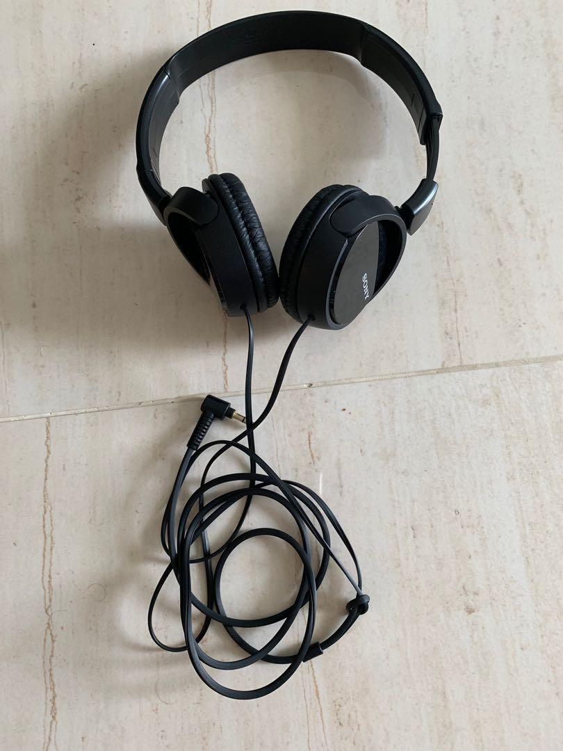 SONY MDRZX110/BLK ZX Series Stereo Headphones (Black), Audio, Headphones & Headsets on Carousell