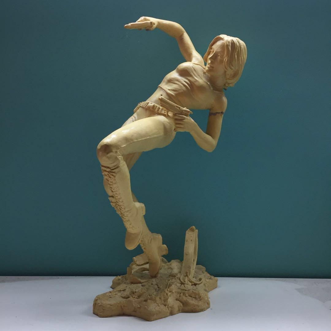 Tanya figure from Red alert game, Hobbies & Toys, Toys & Games on Carousell