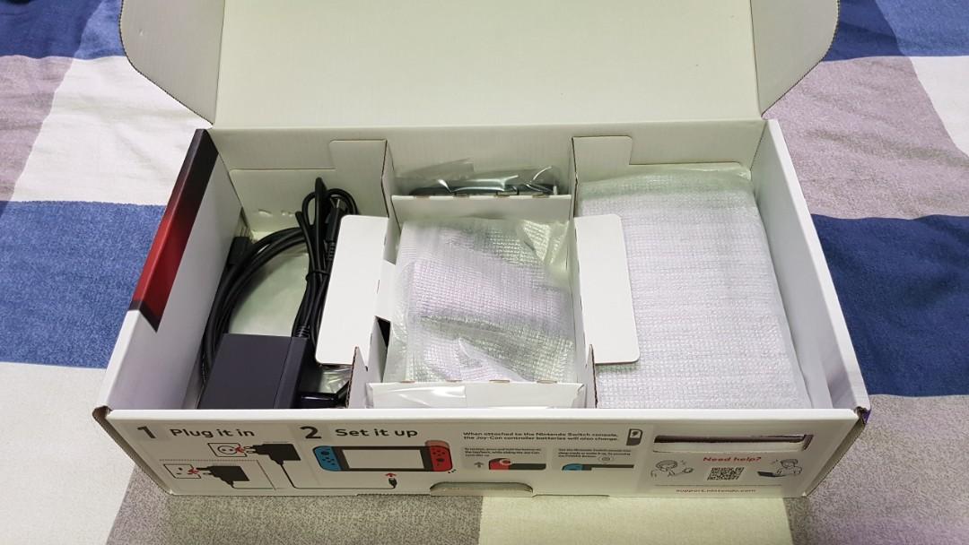 VERY NEW 1 Month Old Nintendo Switch with Genuine Receipt Attached ...