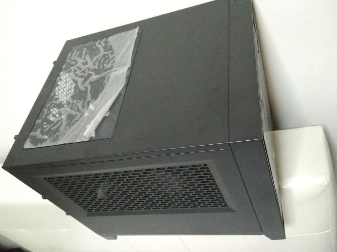 Corsair 250D ITX Shoebox Mini ITX Computer Gaming Case, Computers ...