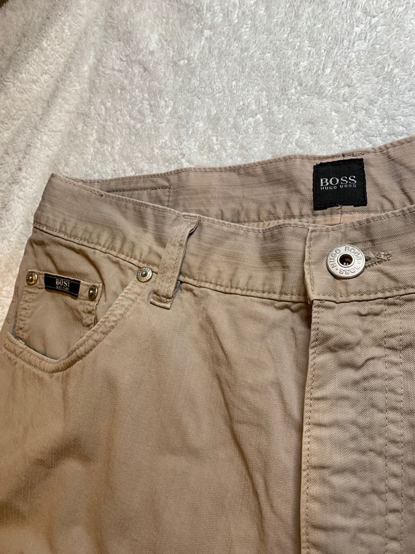 Hugo Boss beige Jeans, Men's Fashion, Bottoms, Chinos on Carousell