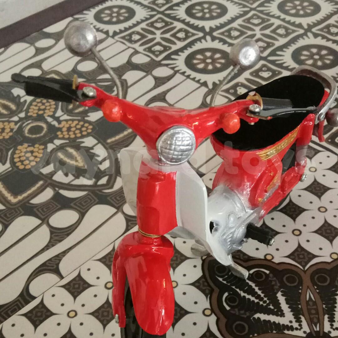 Miniatur motor honda cb70 metal logam diecast motorcycle honda cb70 ...