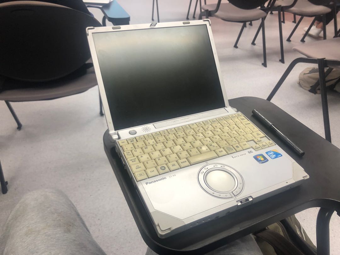 Panasonic CF-R9 細laptop, 電腦＆科技, 手提電腦 - Carousell