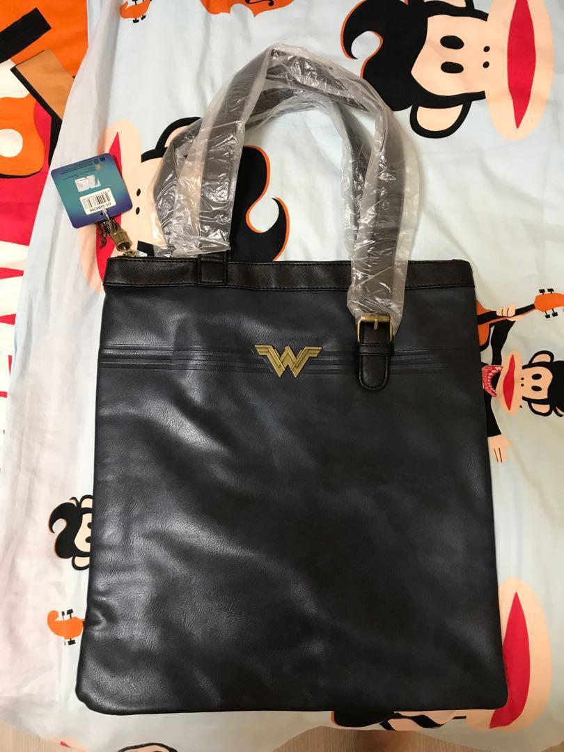 Wonder Woman bag, Women's Fashion, Bags & Wallets, Cross-body Bags on ...