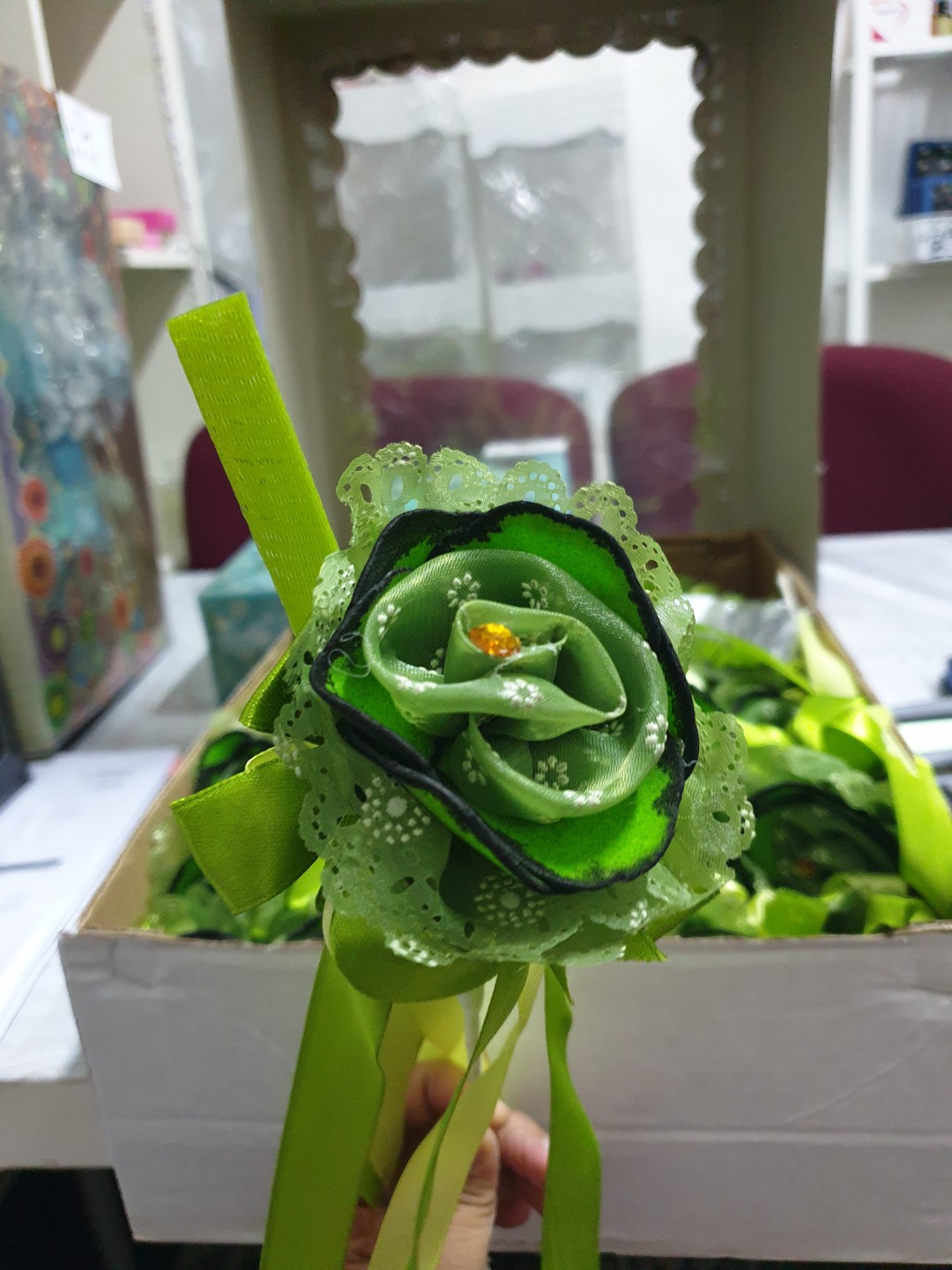 Bunga Pahar, Hobbies & Toys, Stationery & Craft, Occasions & Party ...