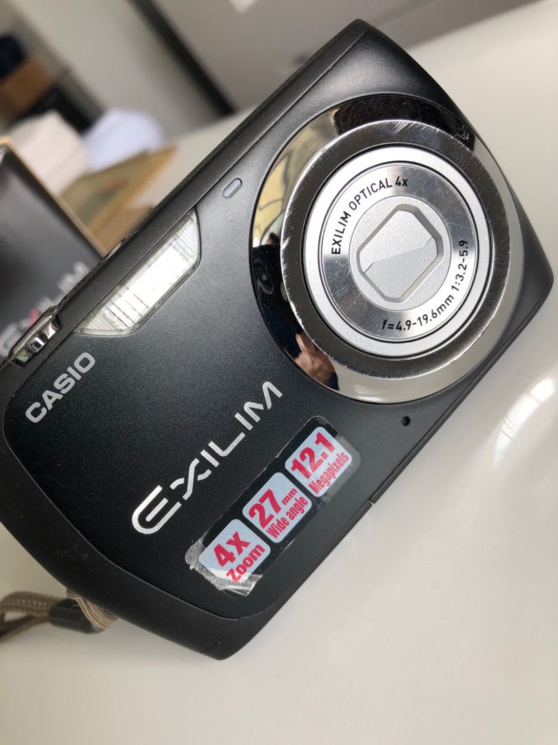 Casio Exilm Digital Camera, Photography, Cameras on Carousell