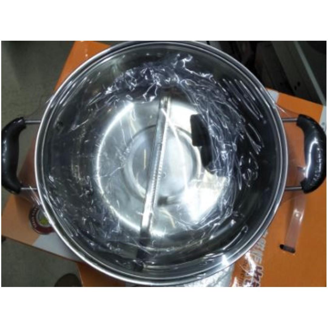 Stainless Steel Steamboat Pot with Divider (induction allowed) - AHT787 ...