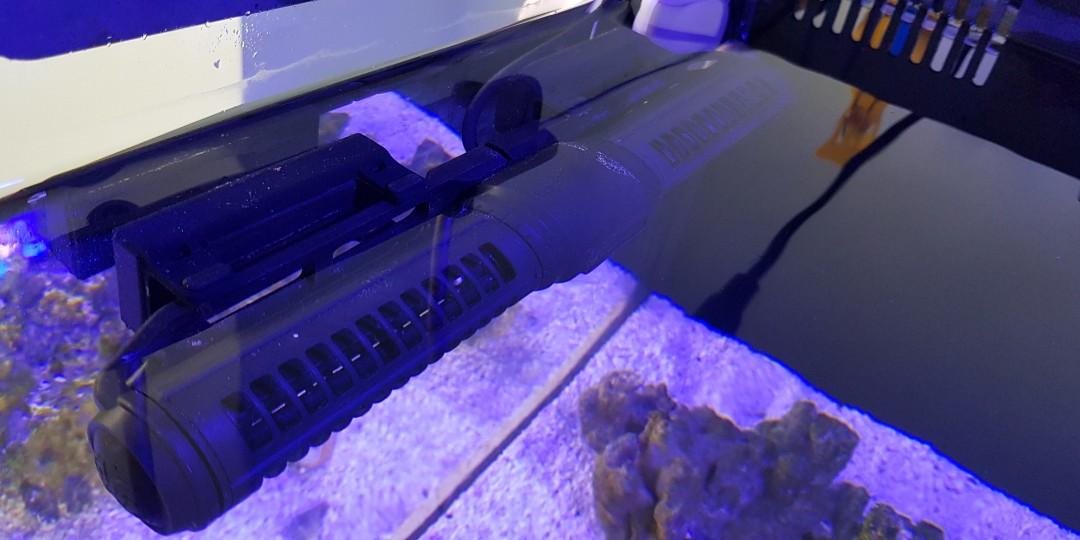 Maxspect gyre XF130 with XF230 Controller, Pet Supplies, Homes & Other ...