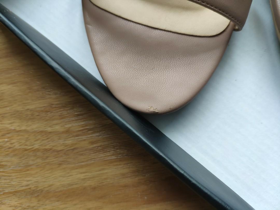 STRUT Shoes, Women's Fashion, Footwear, Sneakers on Carousell