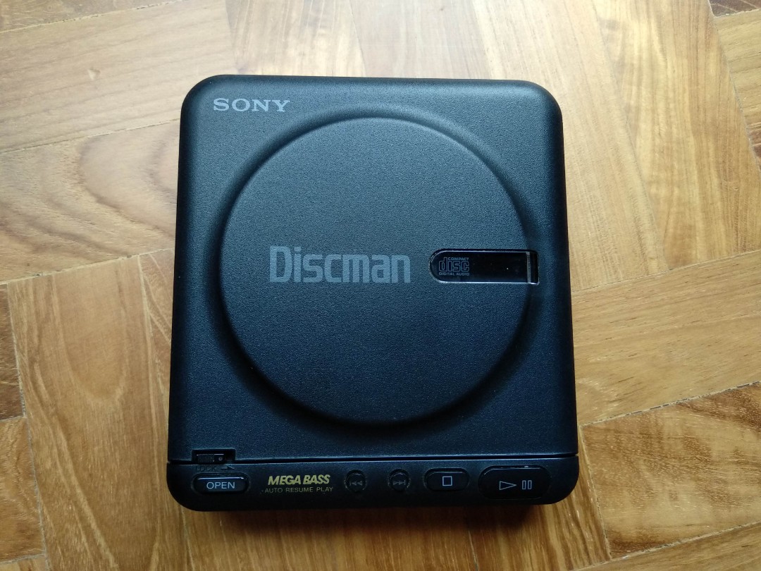 Vintage Sony Discman D-12 portable CD player, Audio, Portable Music ...