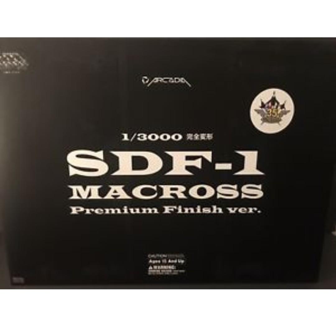 Do You Remember Love? SDF-1 Premium Finish, Hobbies & Toys, Toys ...