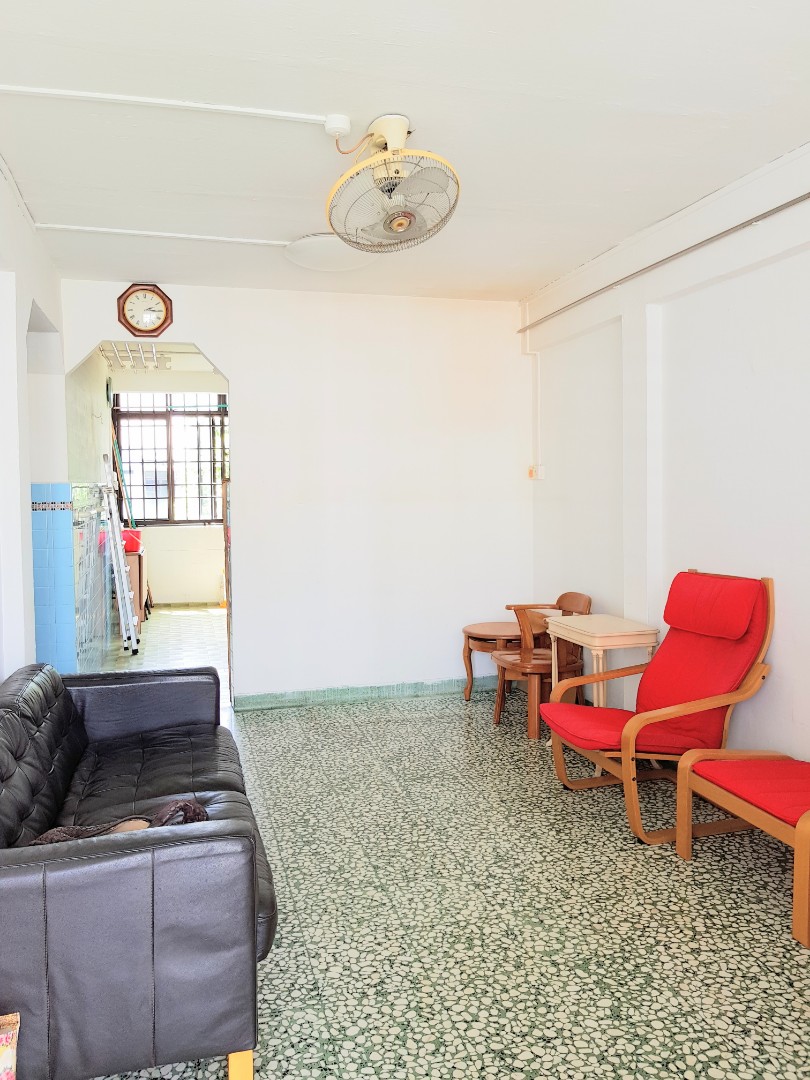 Rare ! 2 MRT station in one estate, Property, For Sale, HDB on Carousell