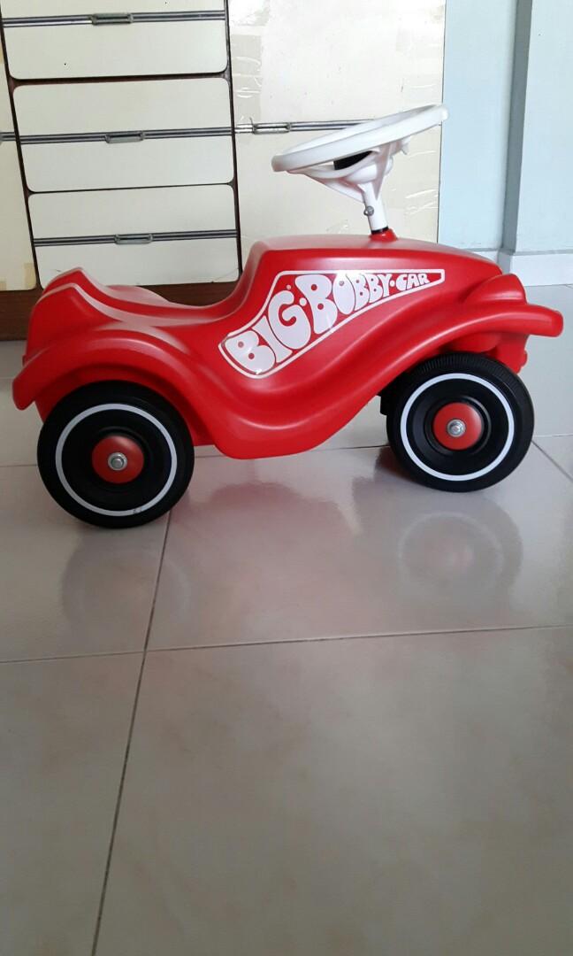 Children Big Bobby Car Classic Red, Hobbies & Toys, Toys & Games on ...