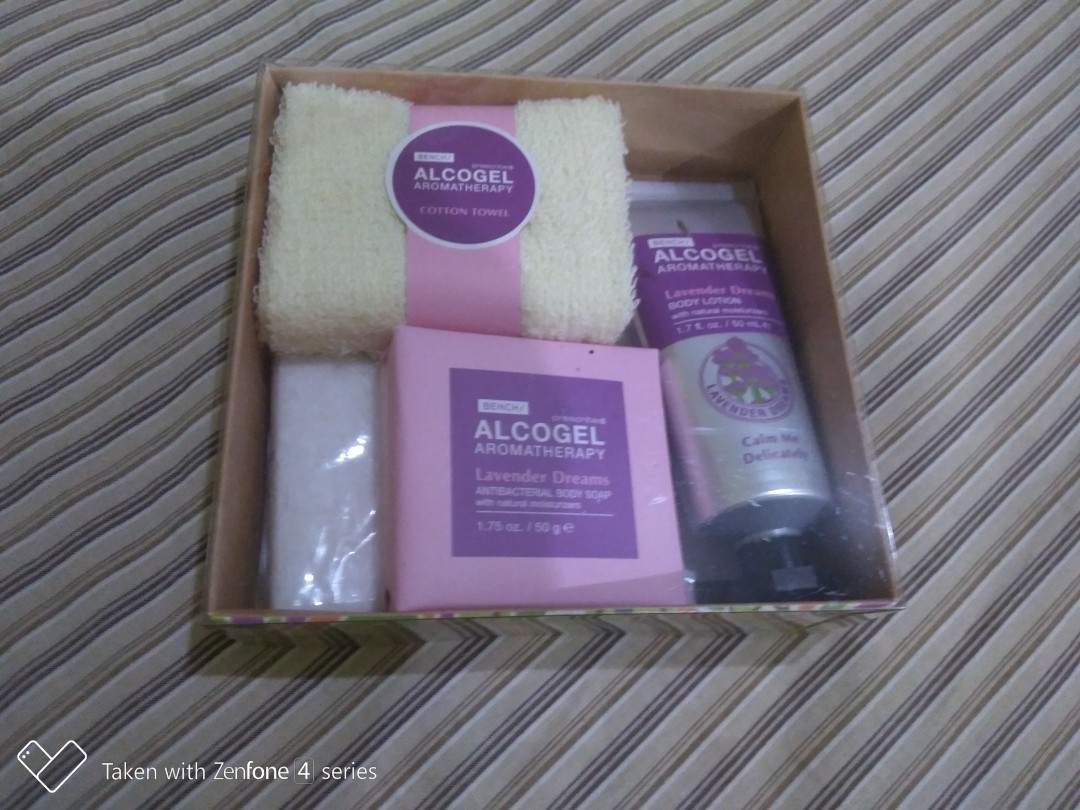 DIY Garden Bench Ideas - Free Plans for Outdoor Benches: Bench Lotion Price