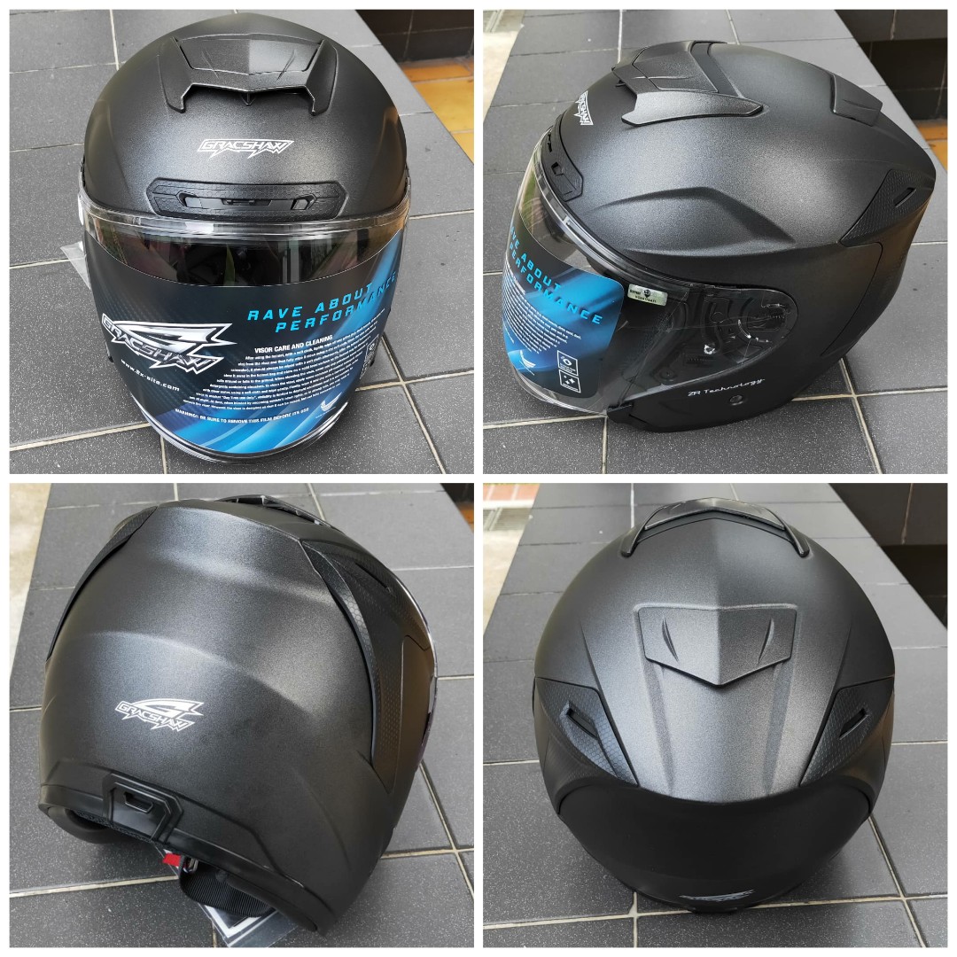 Gracshaw Helmet, Motorcycles, Motorcycle Accessories on Carousell