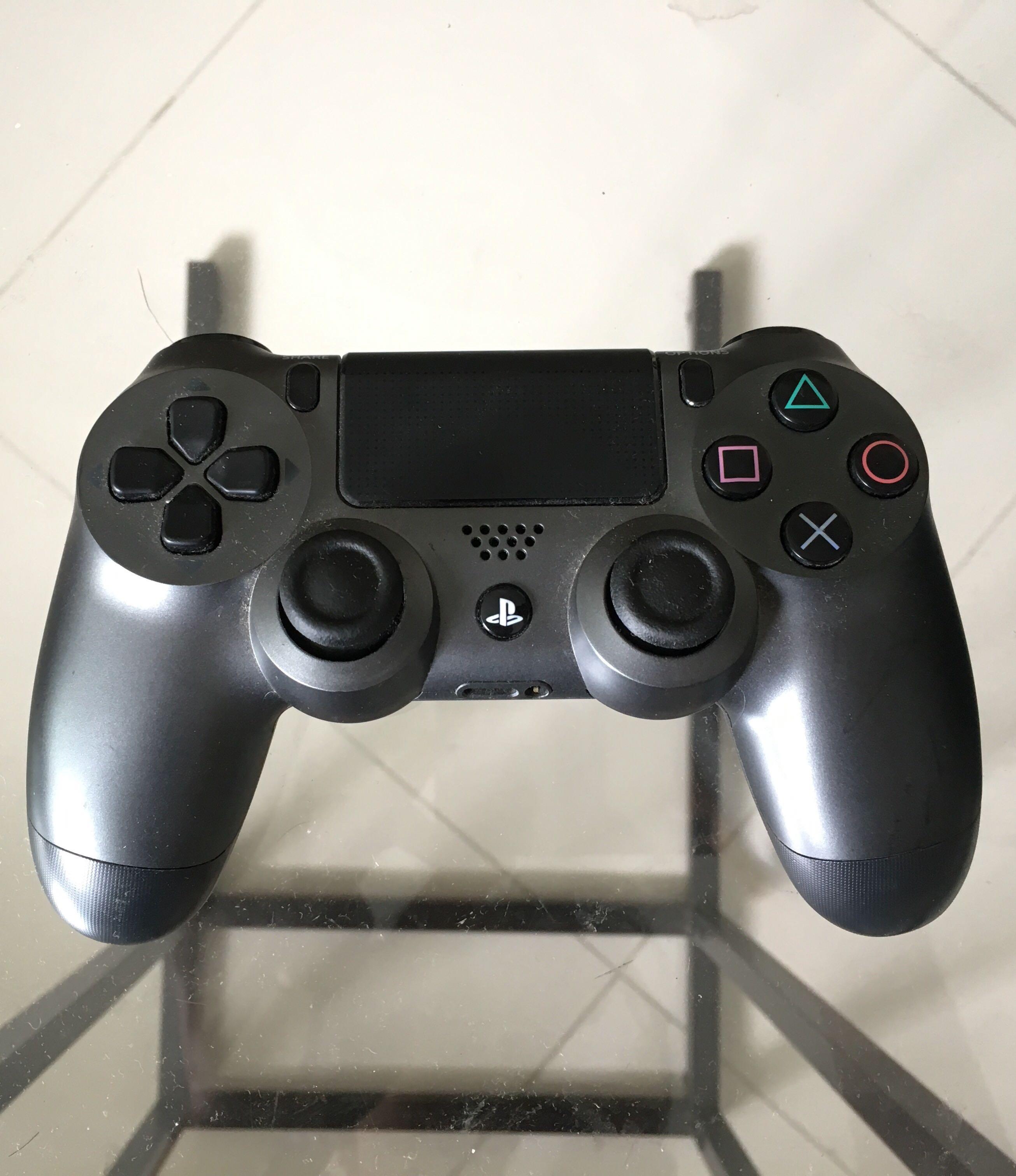 PS4 Dual Shock 4 Gray Wireless Controller, Video Gaming, Gaming ...