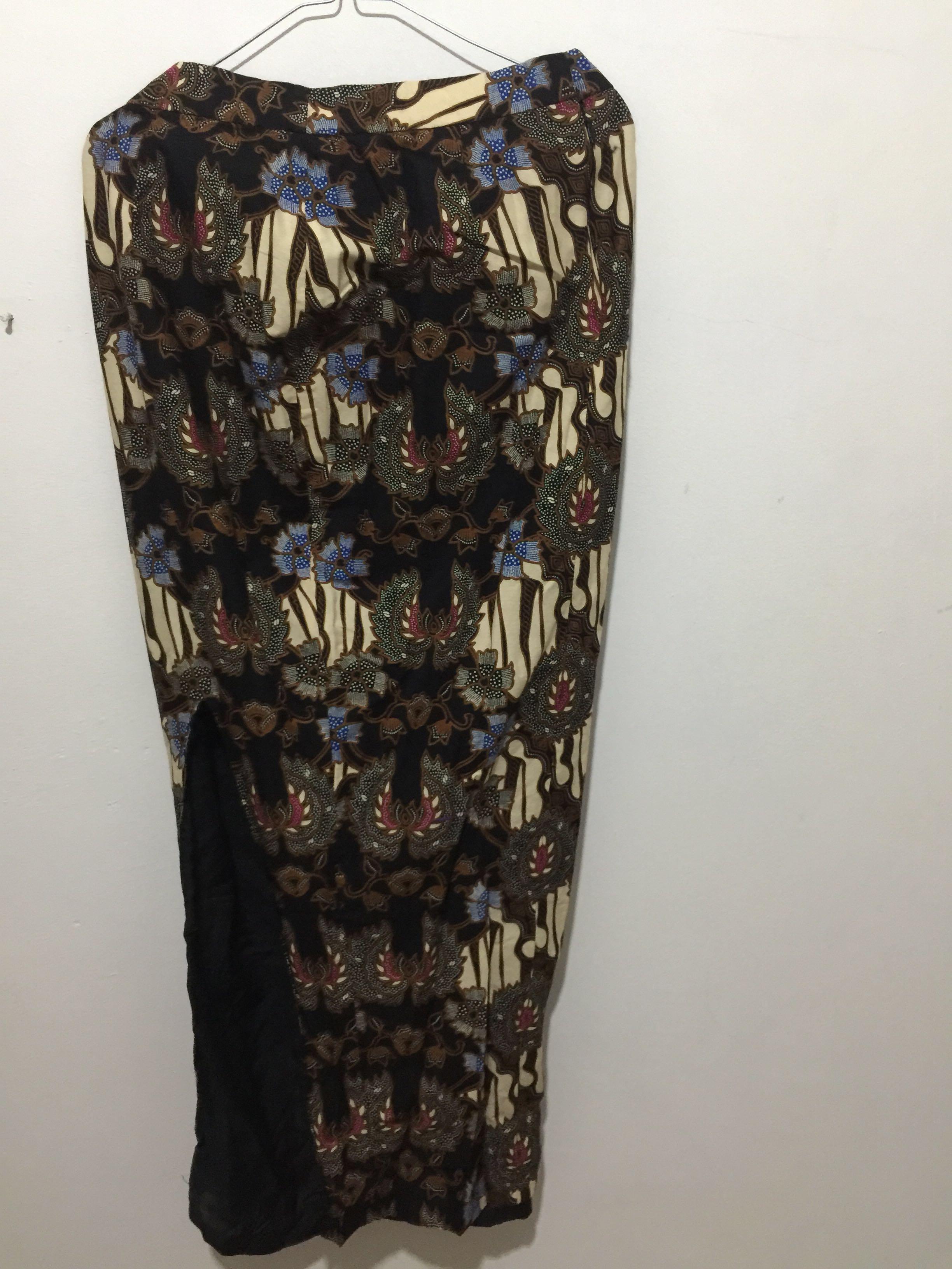 Model Rok Batik Belahan Samping - Jual Rok Batik Belah Murah Harga ...