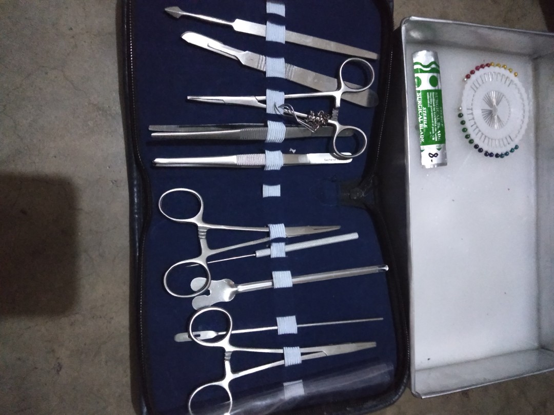 Secheron Dissecting kit + pan, Everything Else, Others on Carousell