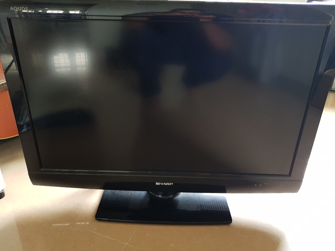 SHARP AQUOS 32" HD LCD TV LC32A37M, TV & Home Appliances, TV ...