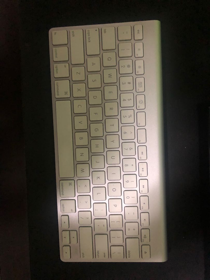 Apple Magic Keyboard Gen 1, Computers & Tech, Parts & Accessories ...