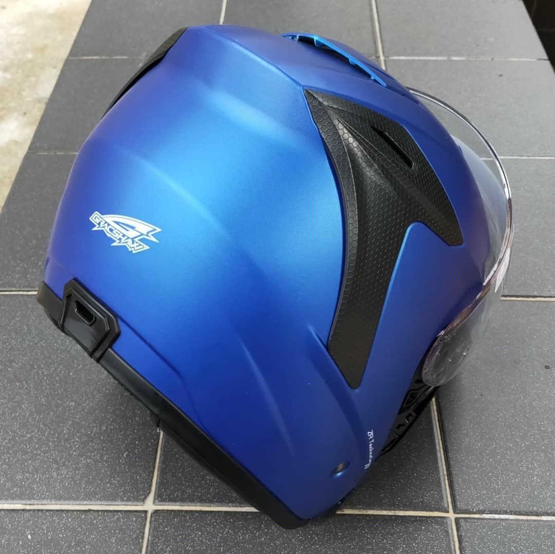 Gracshaw Helmet, Motorcycles, Motorcycle Accessories on Carousell