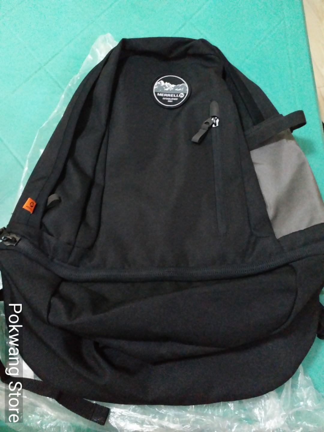 Merrell Backpack Bag Cowen With shoe compartment, Men's Fashion, Bags ...