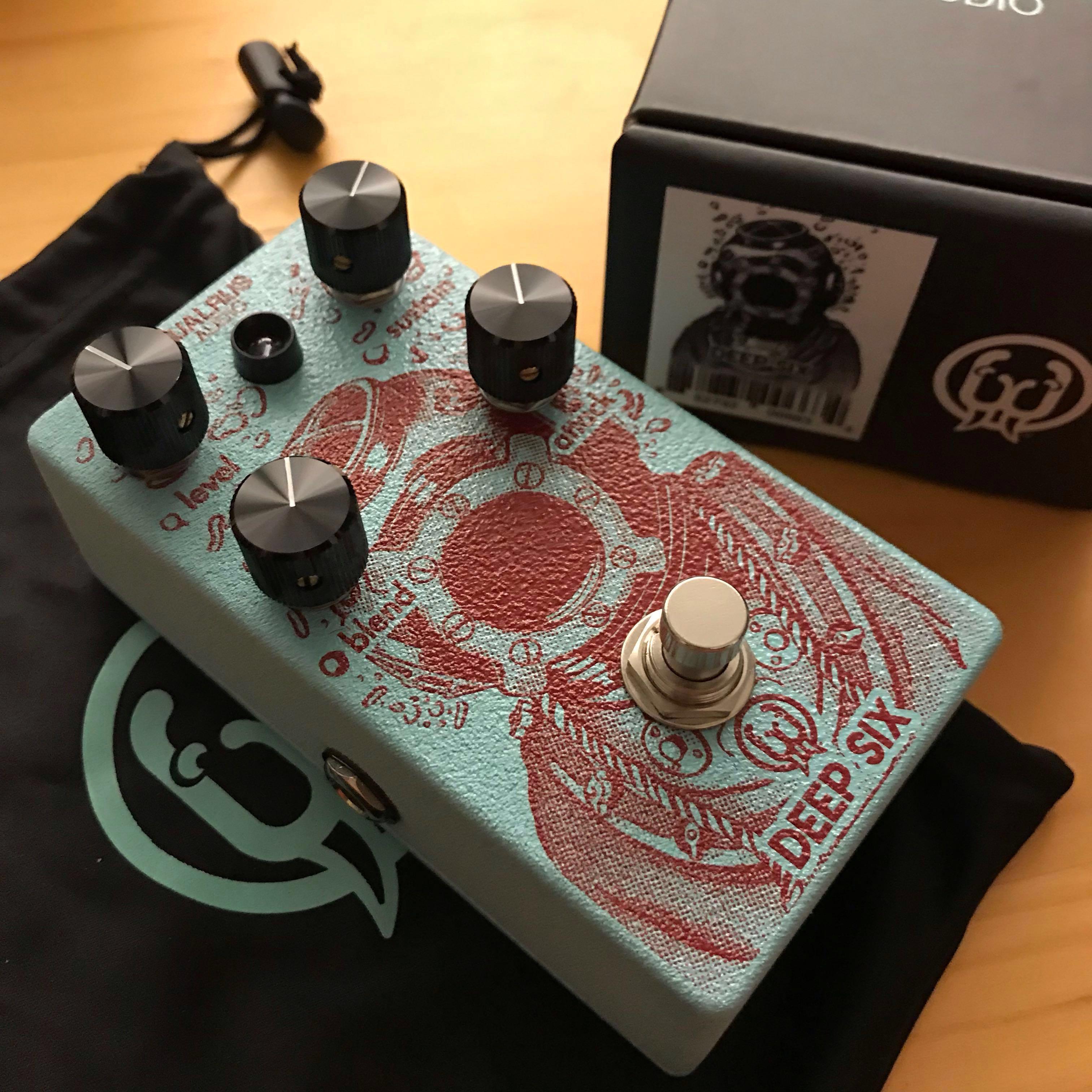 Walrus Audio Deep Six Compressor, Hobbies & Toys, Music & Media, Music ...