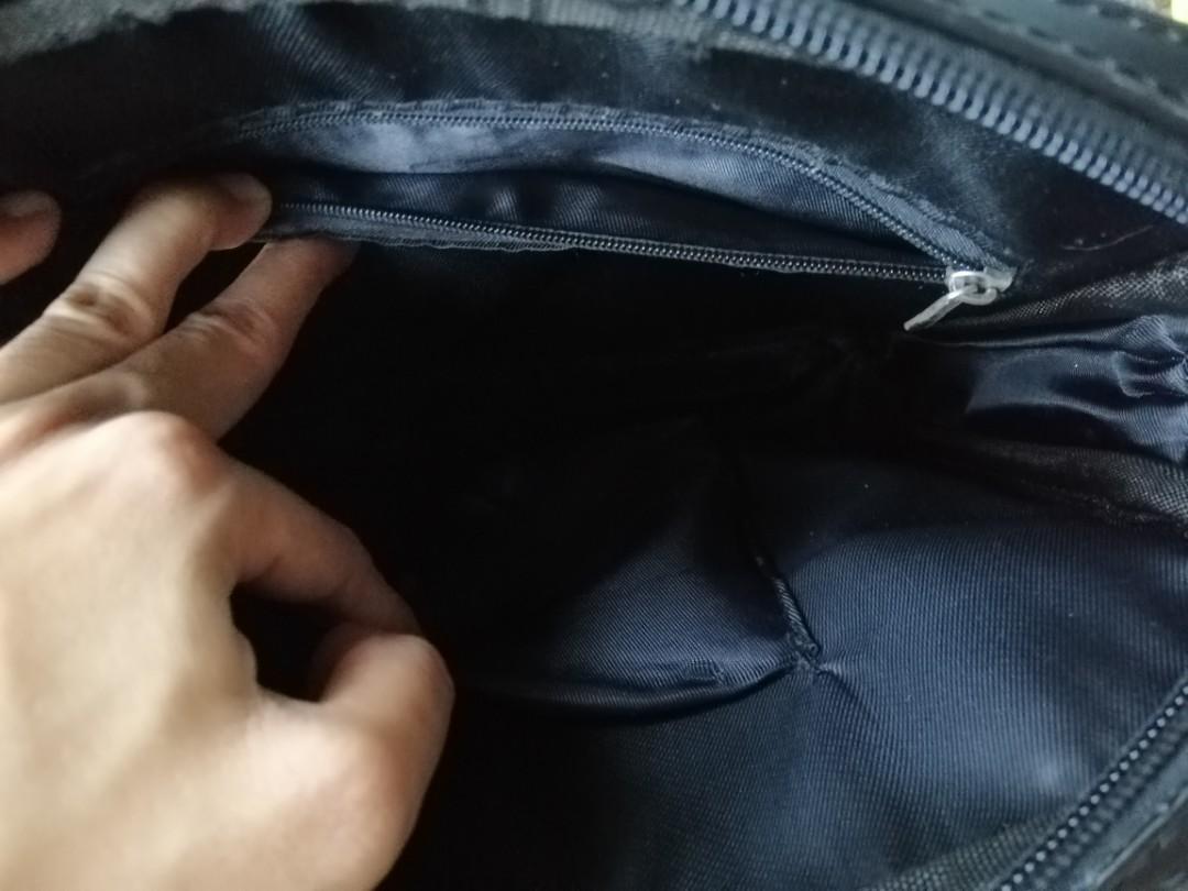 Authentic Hickok Messenger Bag with freebie (Speaker), Men's Fashion ...