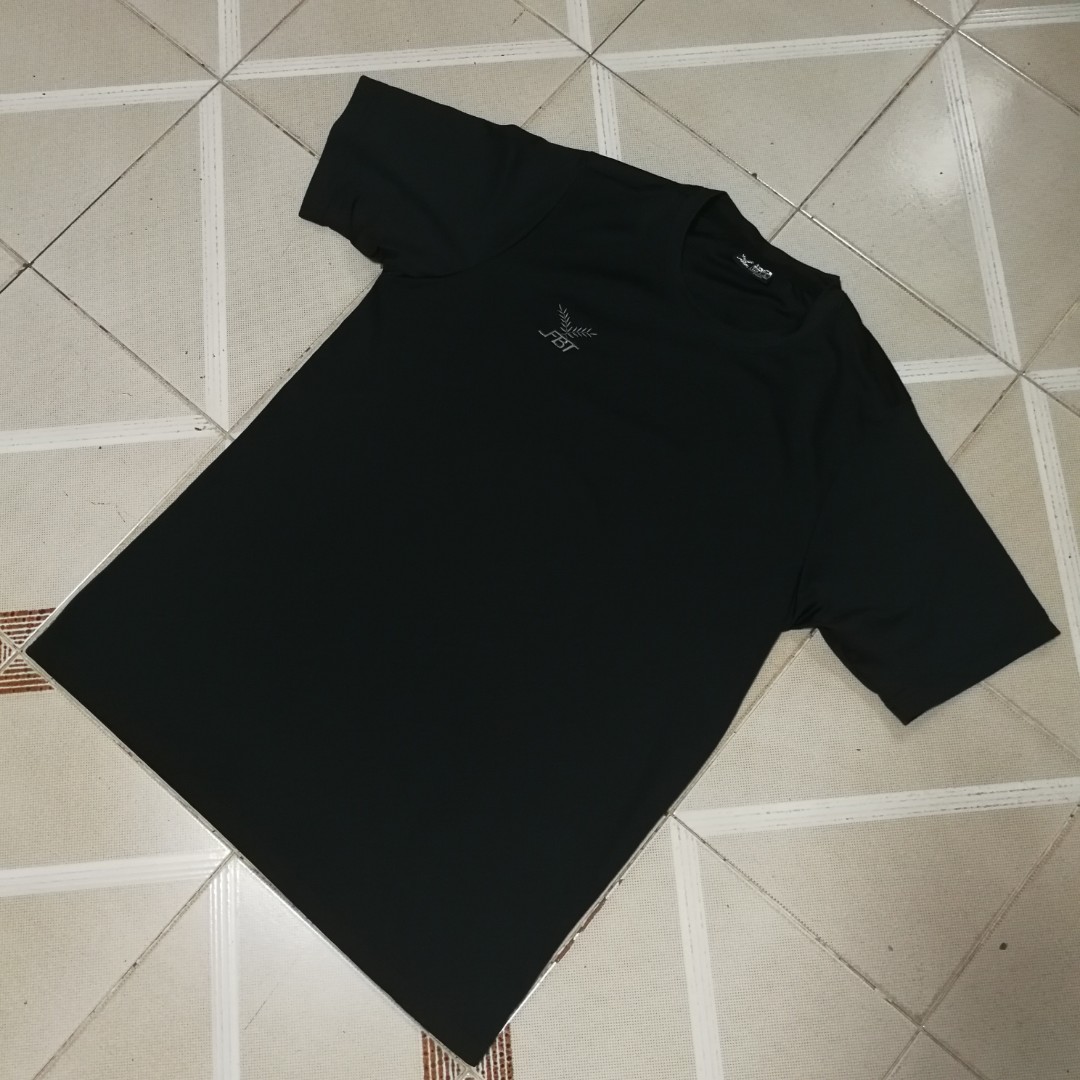 FBT Badminton Black Jersey, Men's Fashion, Tops & Sets, Formal Shirts ...
