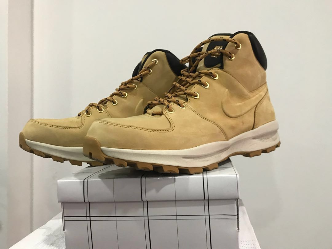 Nike Manoa, Men's Fashion, Footwear, Boots on Carousell