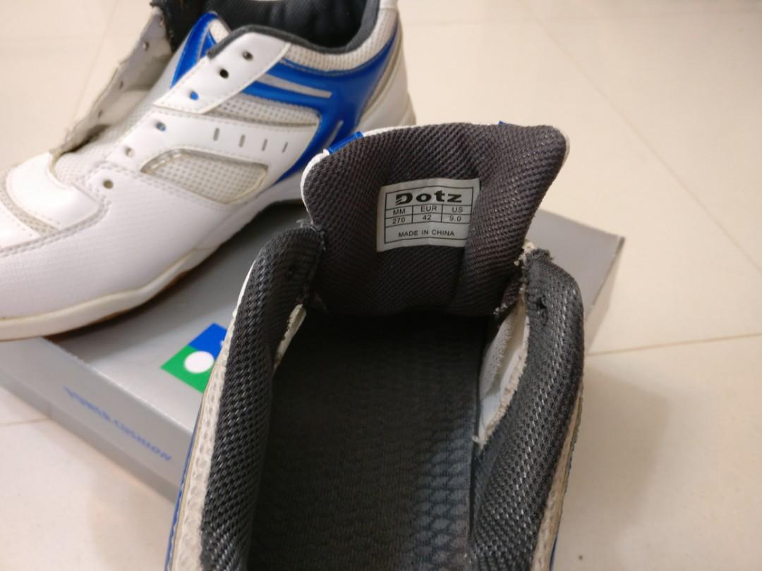 Dotz Badminton Shoes (US 9), Women's Fashion, Footwear, Sneakers on ...