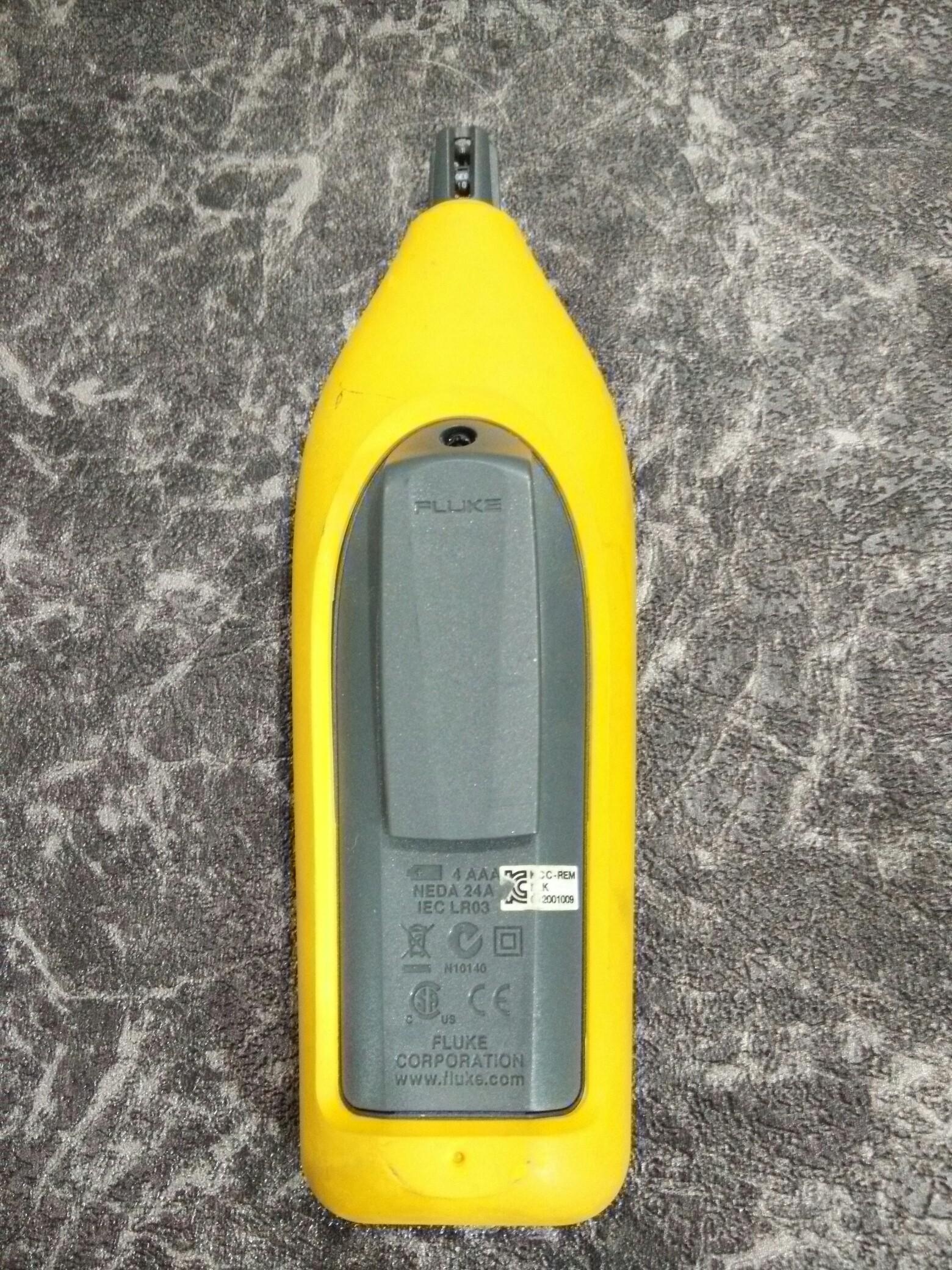 Fluke 971 - Temperature Humidity Meter, Health & Nutrition ...