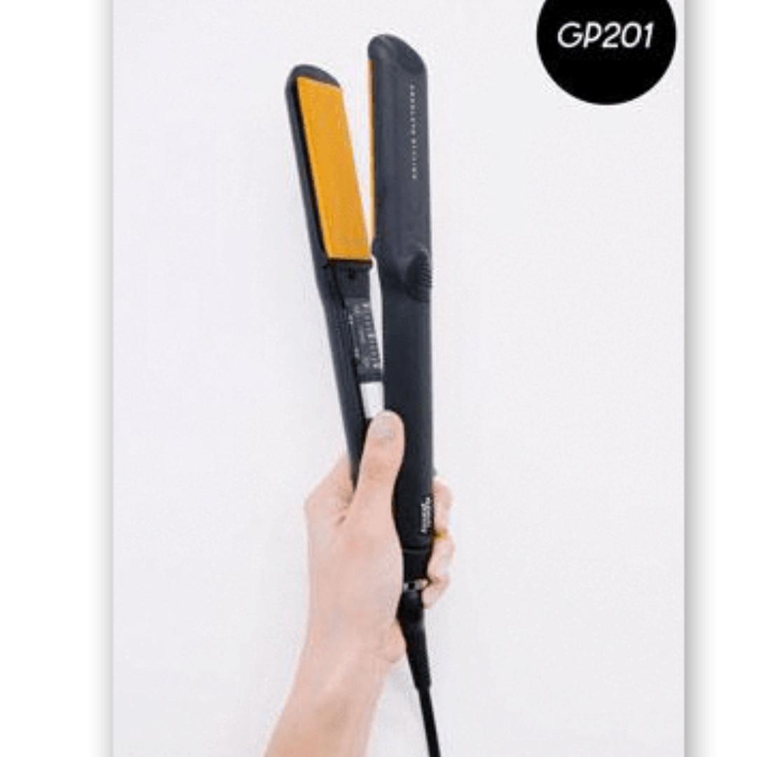 GLAMPALM HAIR IRON GP201 Standard Size - Made in Korea, Beauty & Personal Care, Hair on Carousell