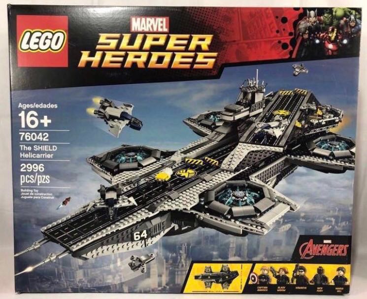 LEGO Marvel Shield Helicarrier 76042, Toys & Games, Bricks & Figurines ...