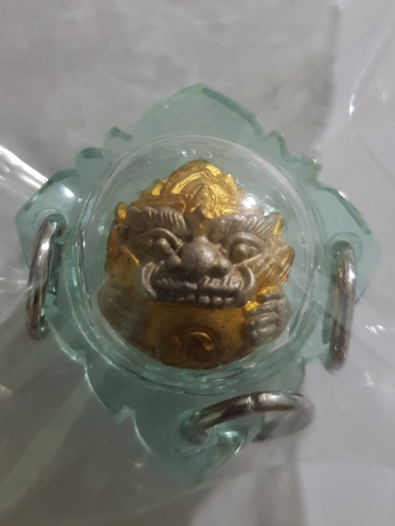 Thai amulet - Phra Rahu Loop Om, Hobbies & Toys, Memorabilia ...