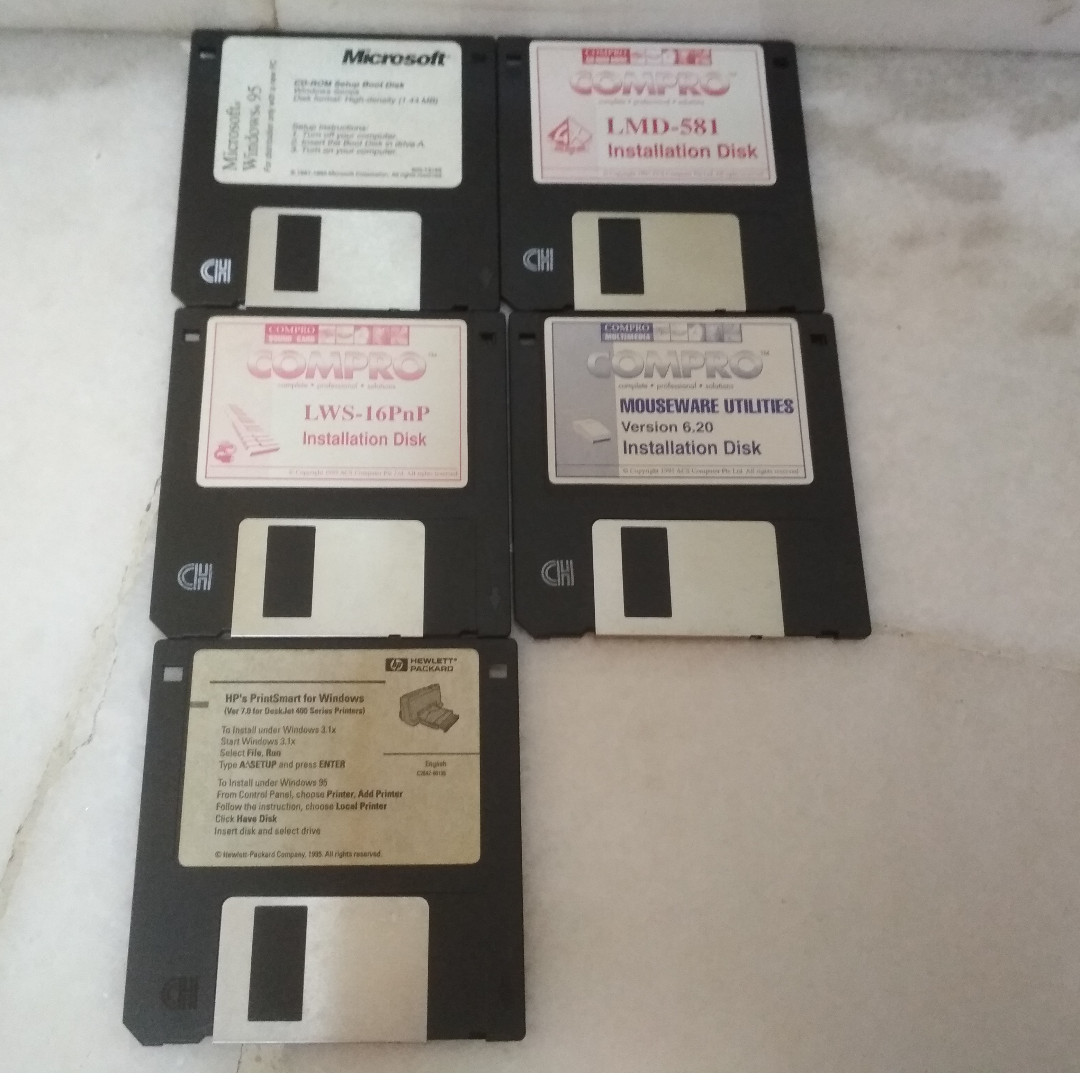 Vintages Floppy Disks, Hobbies & Toys, Memorabilia & Collectibles ...
