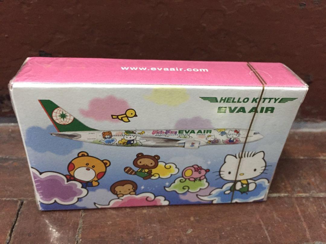 Eva air Hello Kitty Card Game 啤牌, 興趣及遊戲, 玩具 & 遊戲類 - Carousell