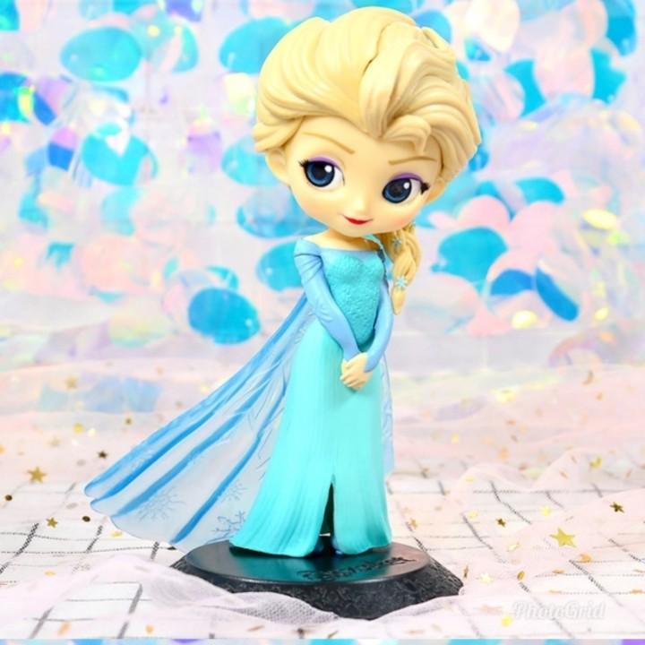 Frozen - Elsa Figurines Cake Topper, Hobbies & Toys, Toys & Games on ...