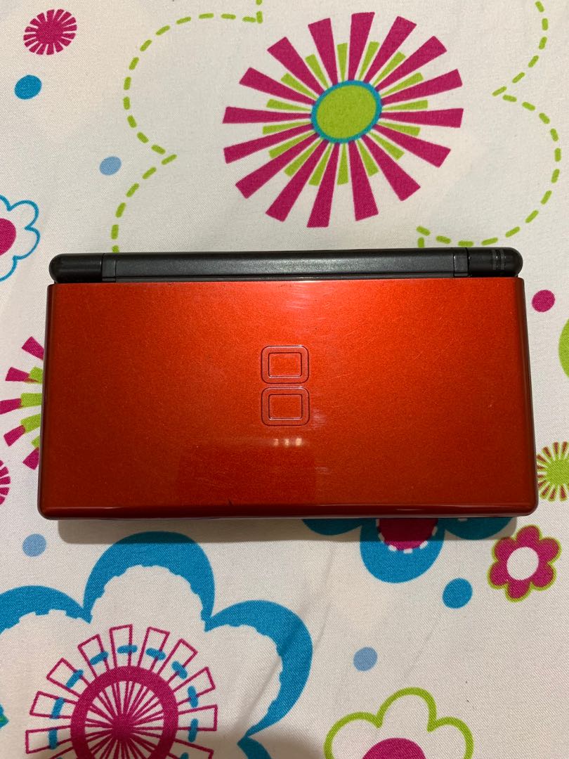 Nintendo DS Lite, Video Gaming, Video Game Consoles, Nintendo on Carousell