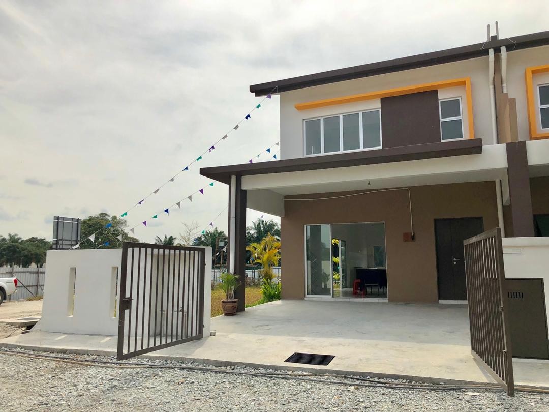 Projek Baru Rumah Teres Dua Tingkat KLIA Sepang Salak tinggi, Property ...