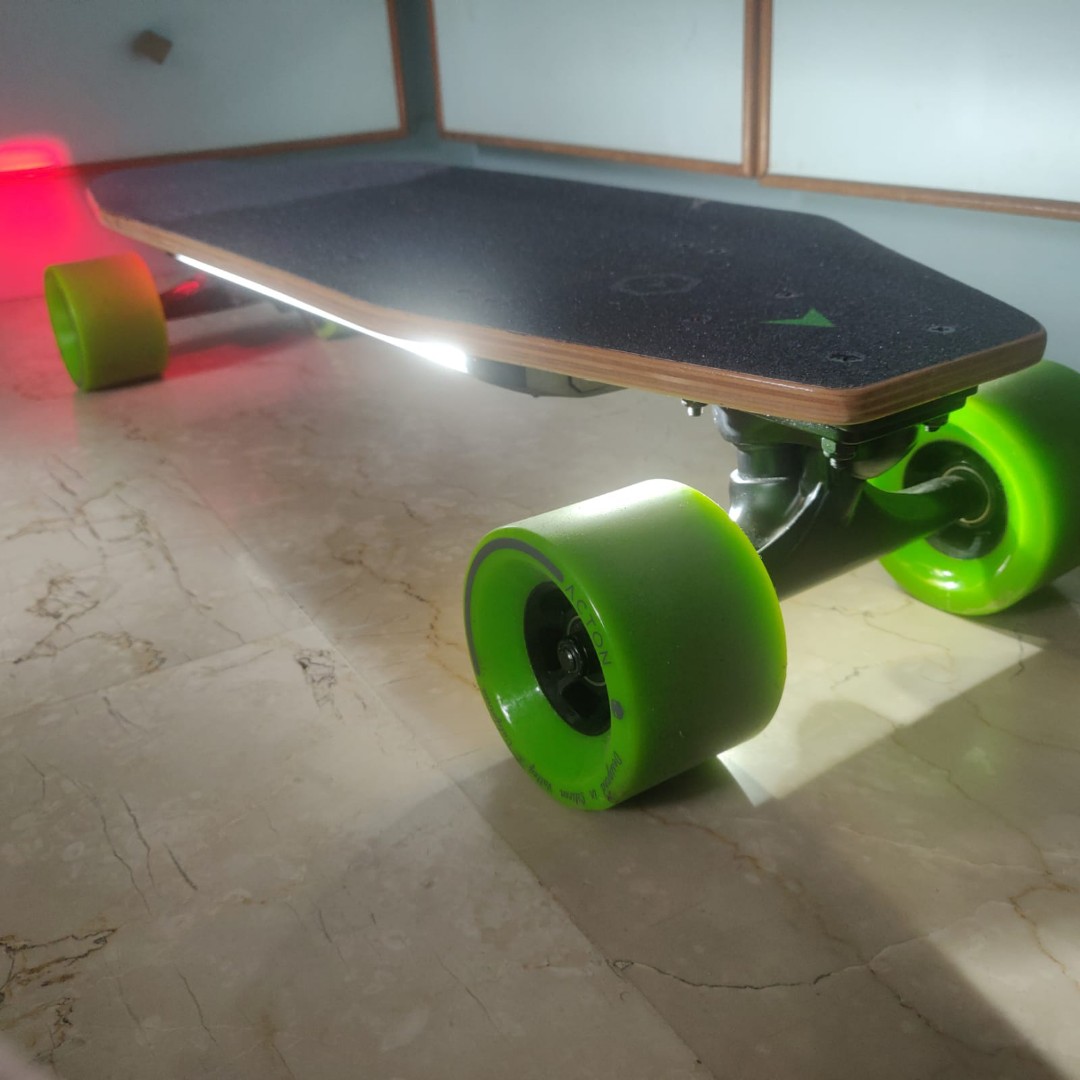 Xiaomi Action Smart Electric Skateboard, Sports Equipment, PMDs, E ...