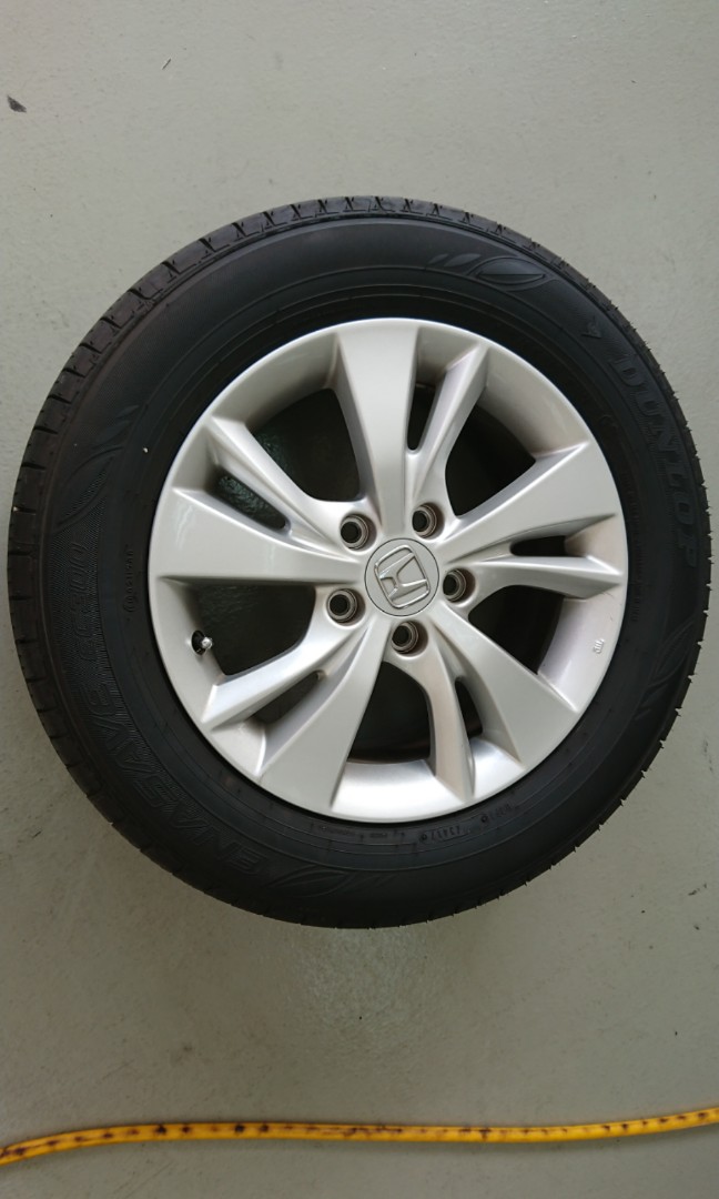 Honda Vezel 16 inch stock rim(reserved), Car Accessories, Tyres & Rims ...