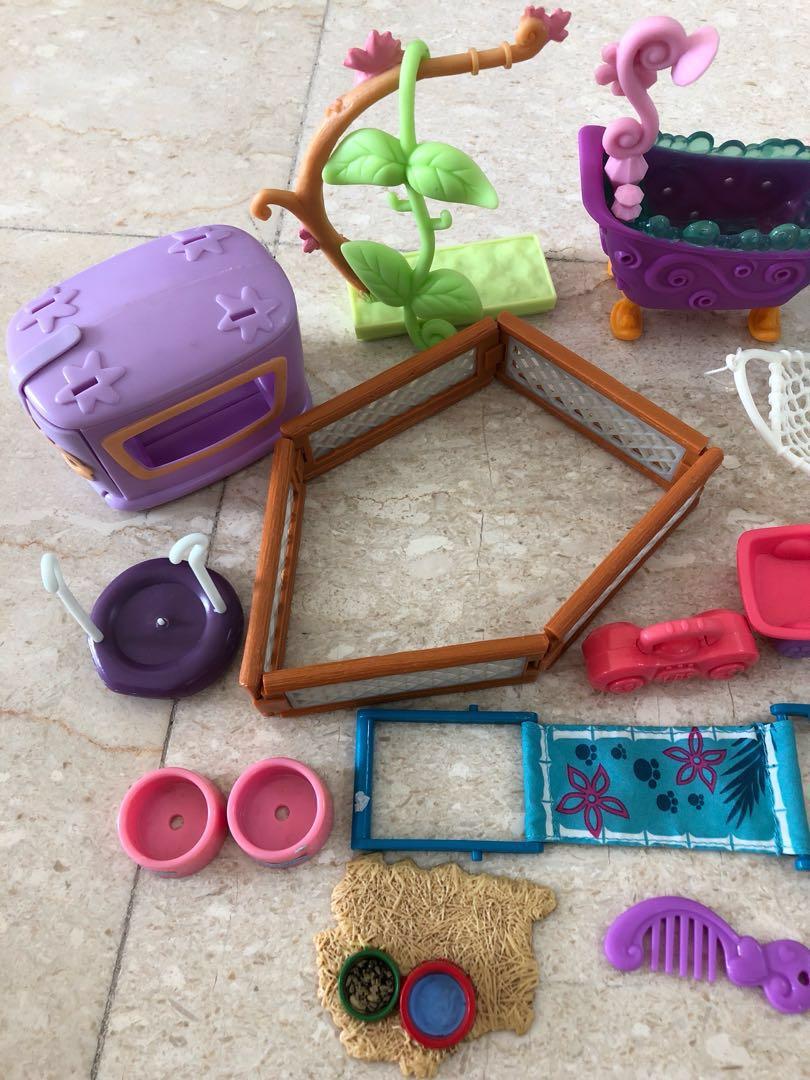 Littlest pet shop accessories, Babies & Kids, Baby Nursery & Kids ...