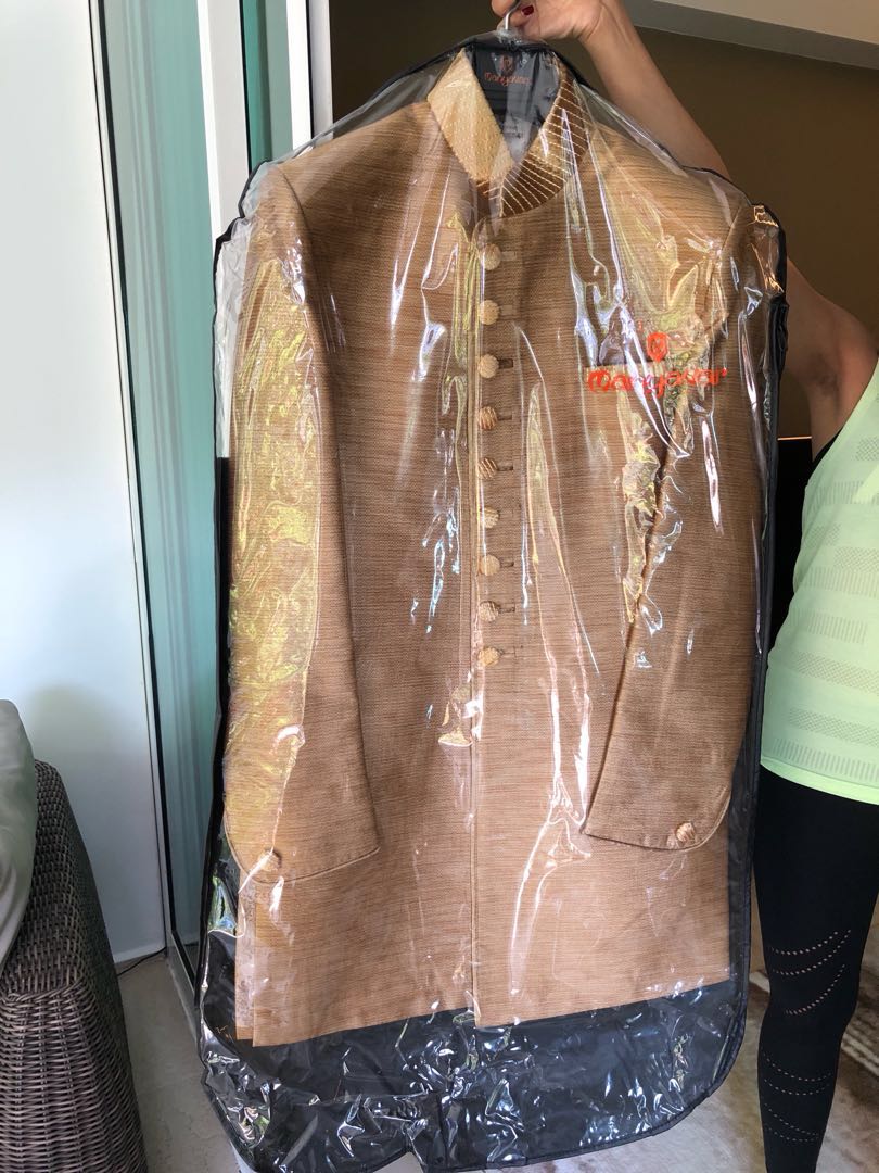 Manyavar Indian traditional wear, Luxury, Apparel on Carousell